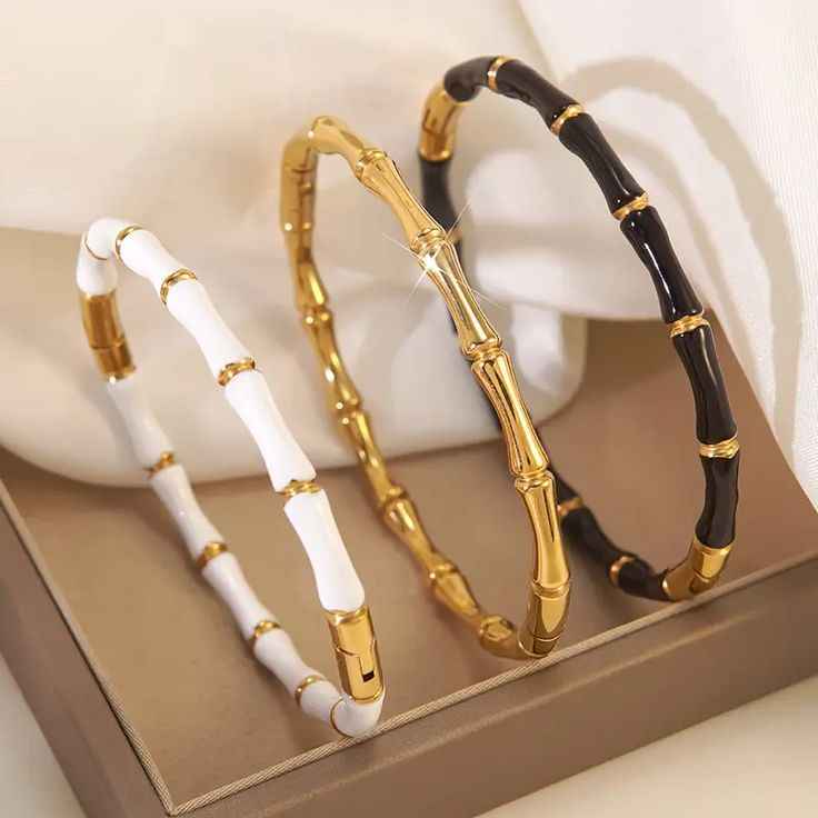 Bamboo Hand Cuff | Fine Fusionn